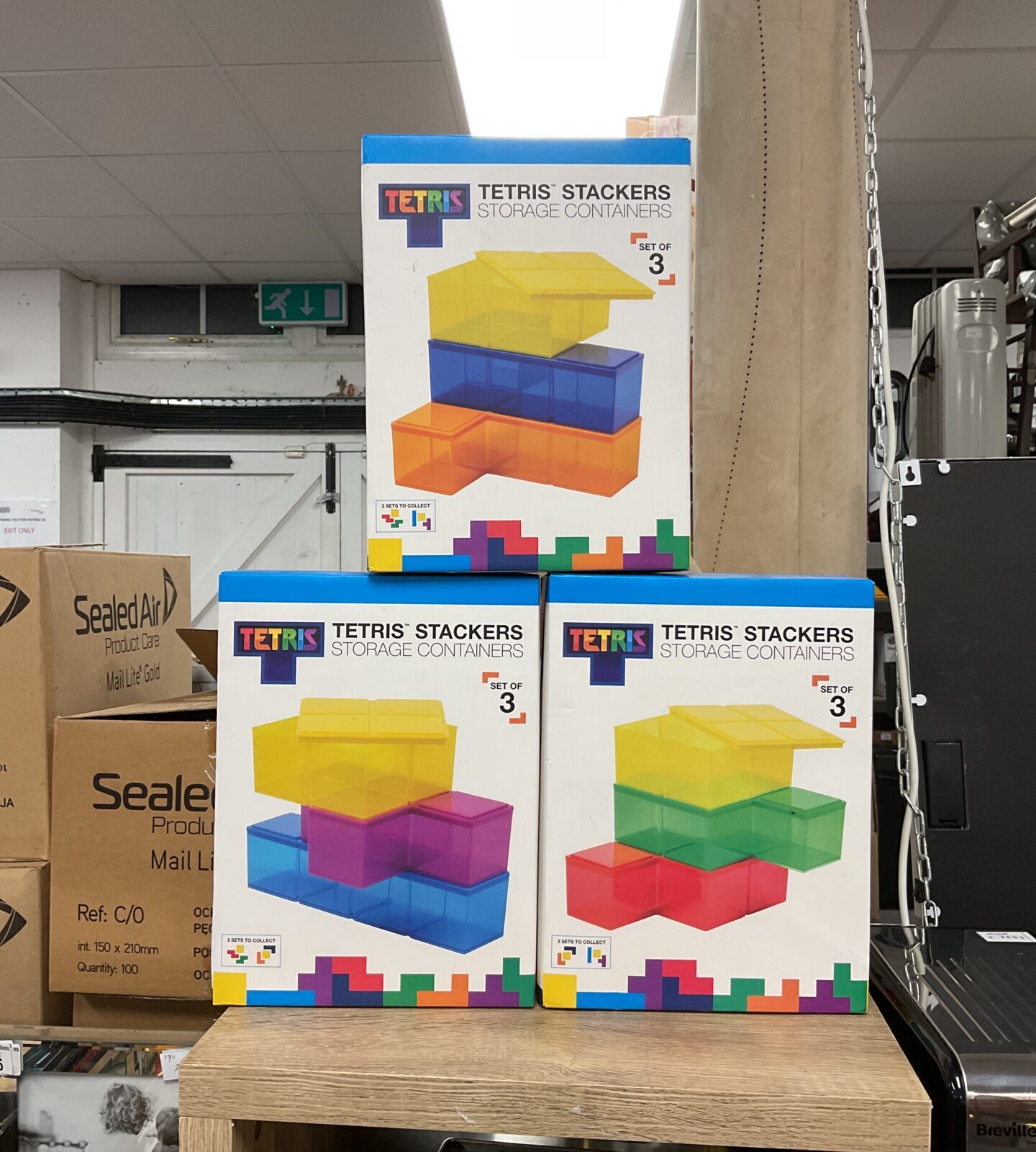 Three sets of tetris stackers storage containers – Badgers Auctions