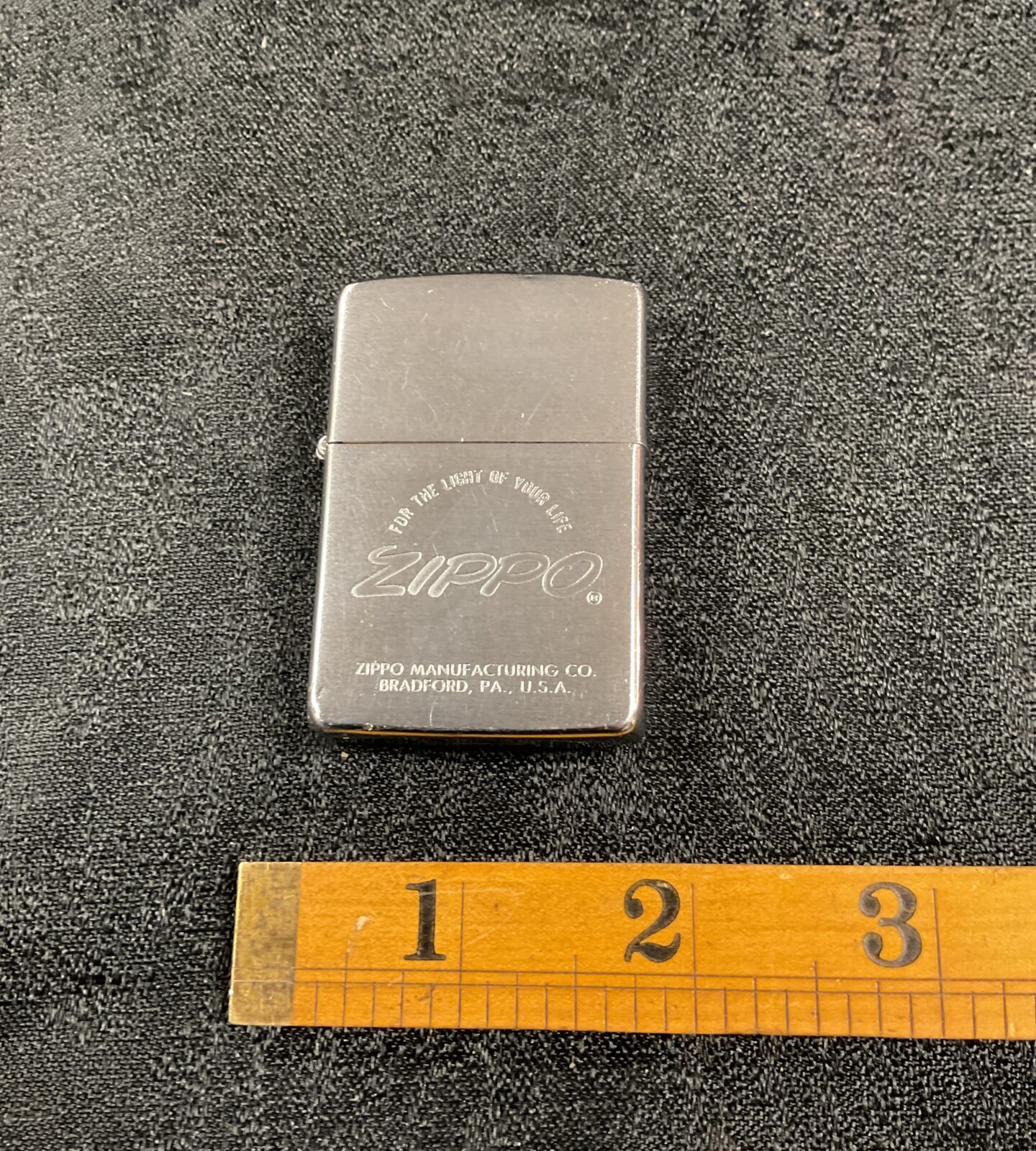Vintage Zippo Lighter – Badgers Auctions
