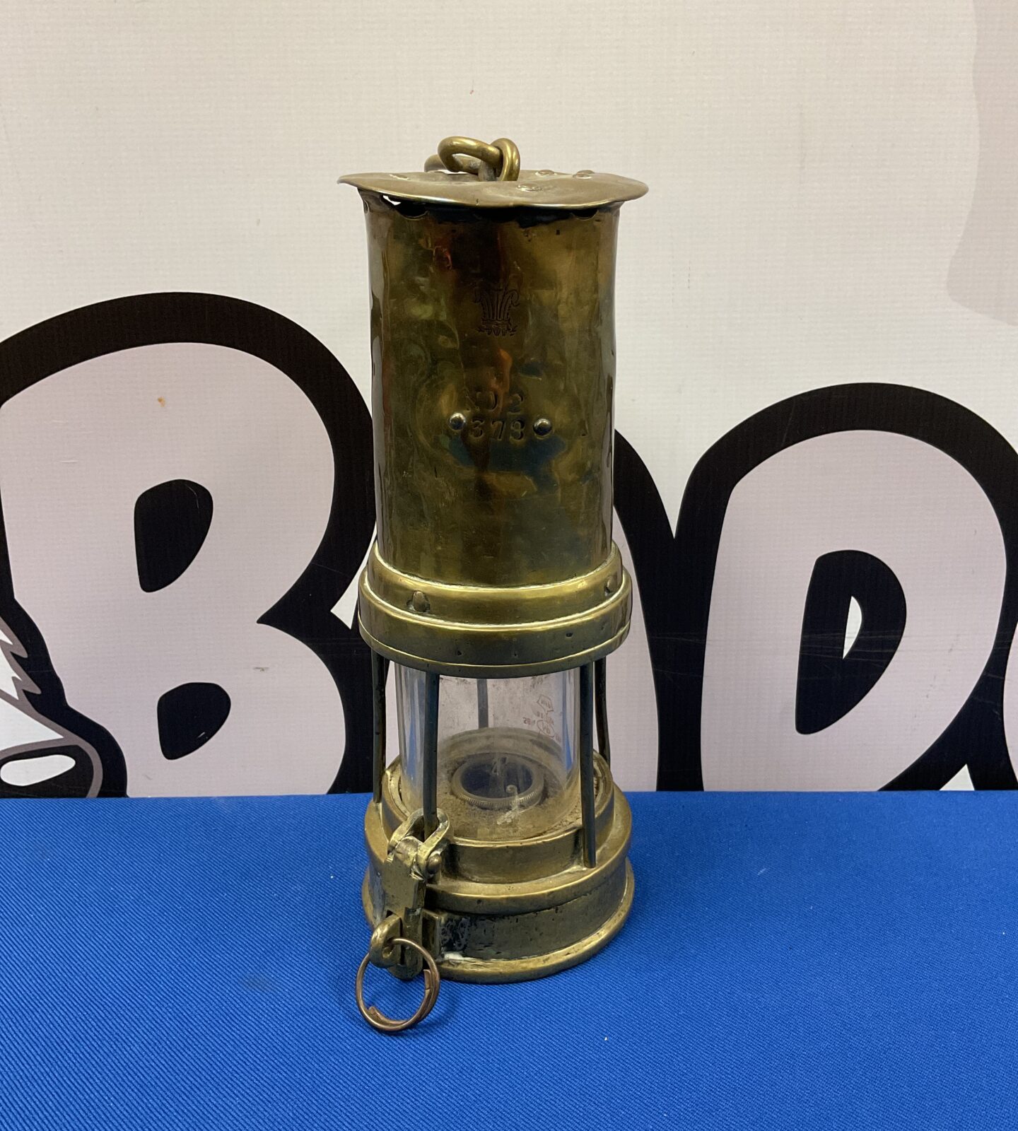 Antique welsh mining lamp by thomas & williams – Badgers Auctions