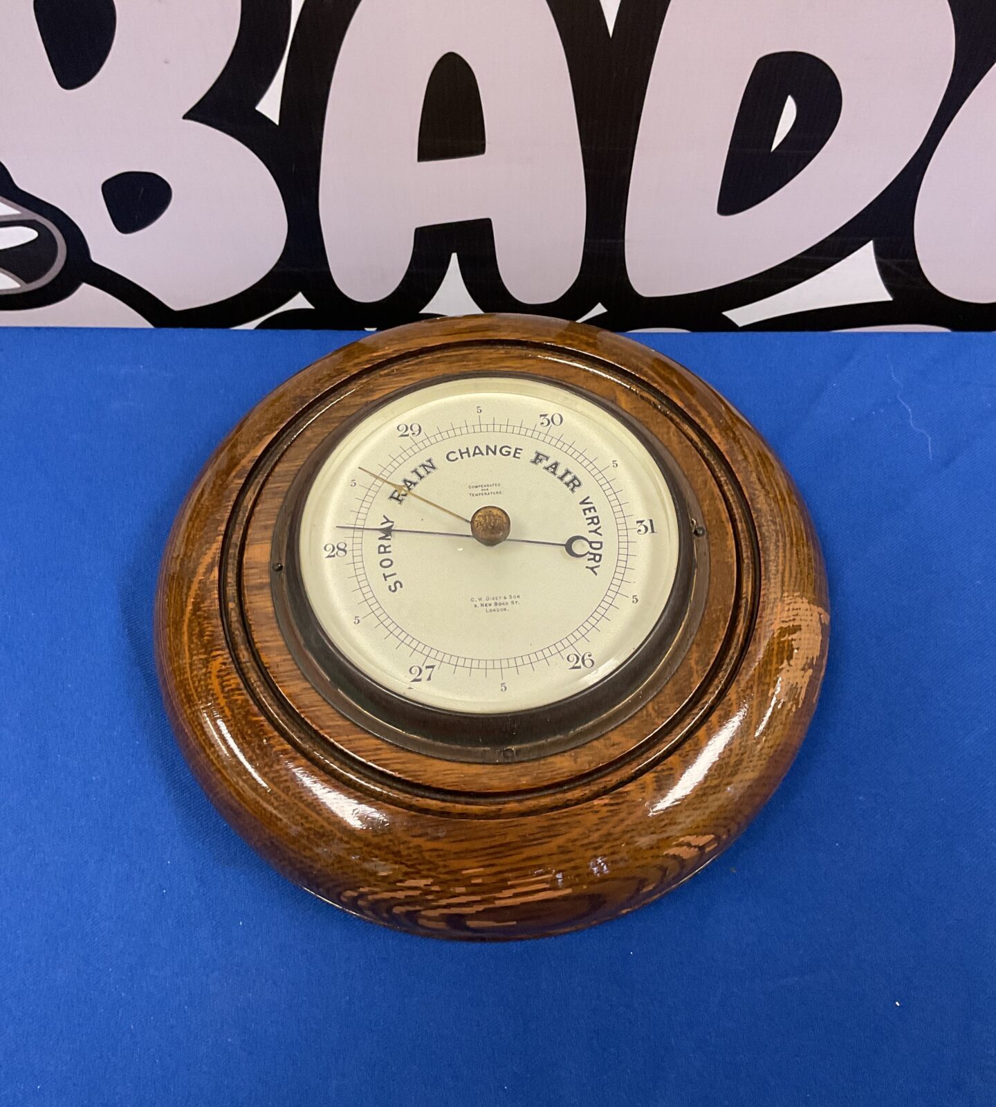 C w dixey & son oak cased wall barometer – Badgers Auctions