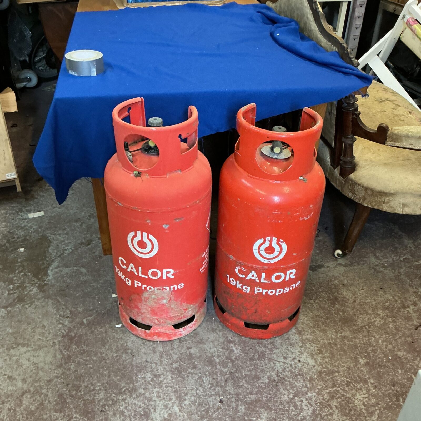 Two 19kg Calor Propane empty Bottles – Badgers Auctions