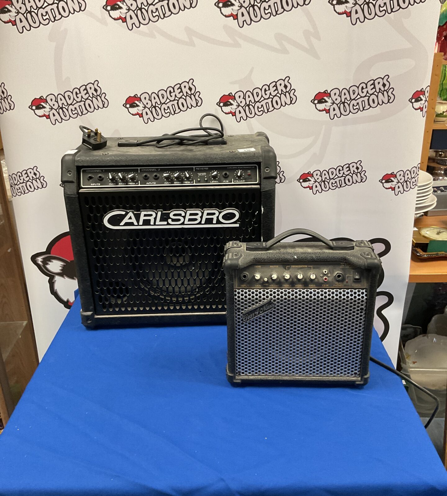 Carlsbro Electronics amplifier and Gear4Music S156 guitar amp – Badgers ...