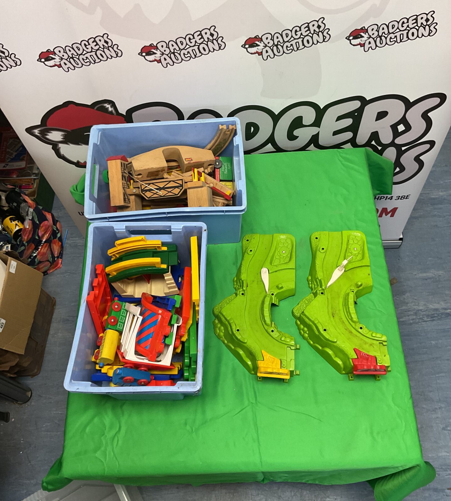 Box of childrens toy train sets incl. Brio set – Badgers Auctions