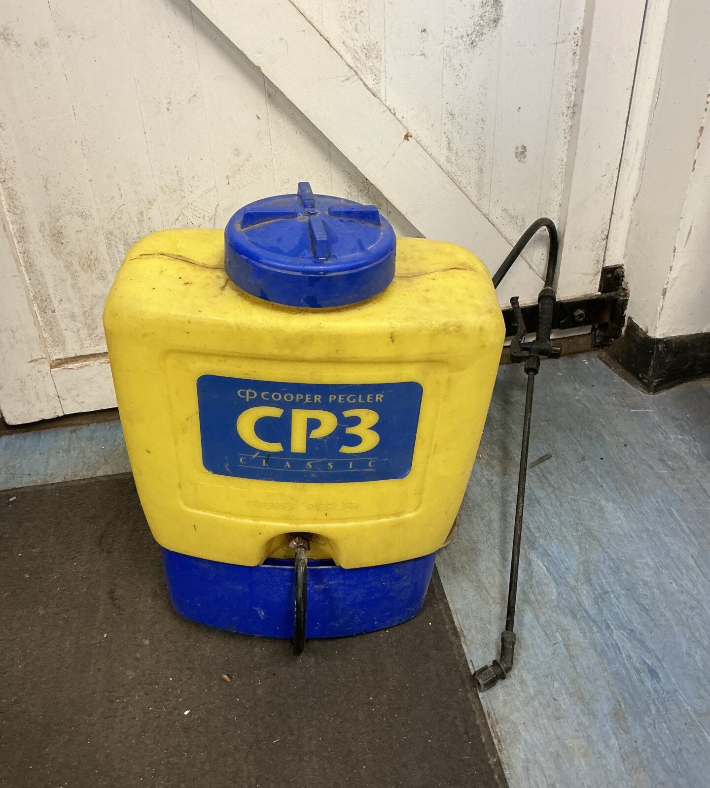 CP Cooper CP3 weed sprayer – Badgers Auctions