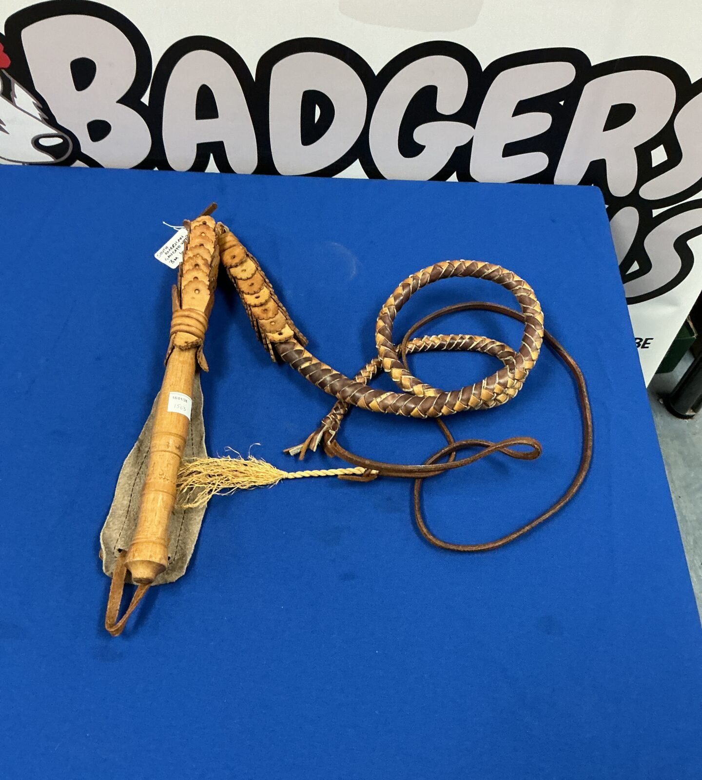 South American Gaucho Whip 3m long – Badgers Auctions