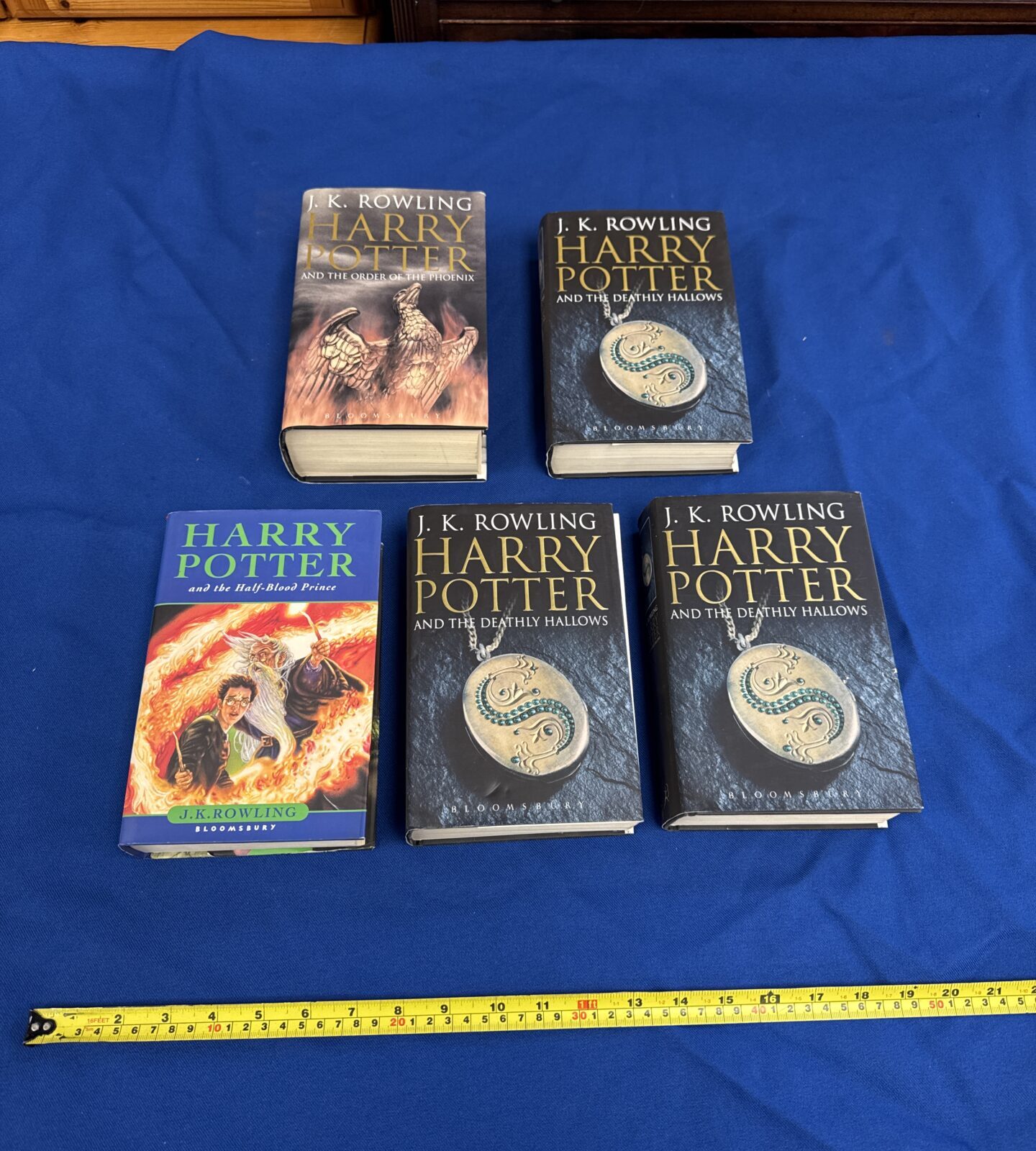 Five first edition Harry Potter books – Badgers Auctions