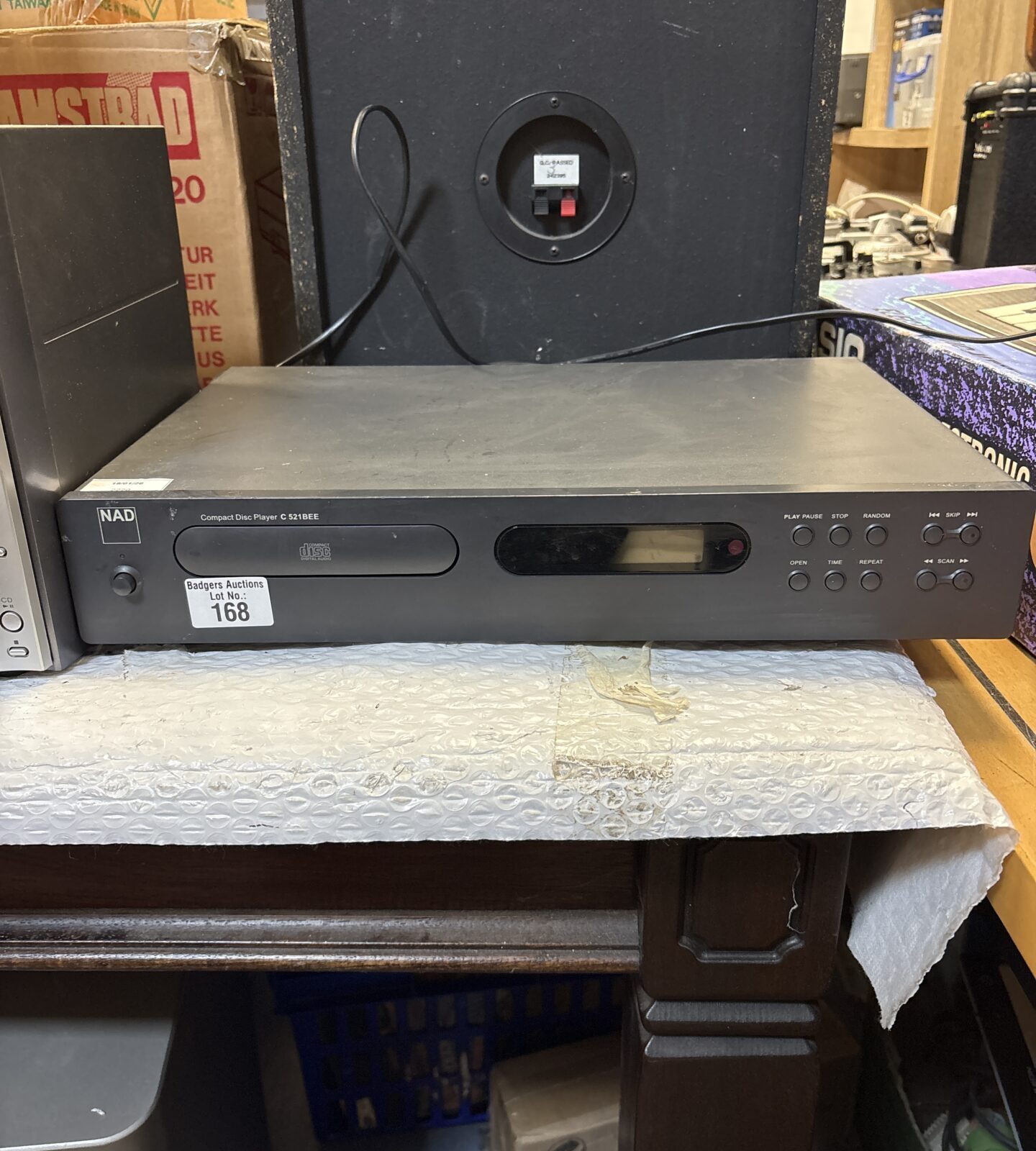 NAD Compact disc player C 521BEE – Badgers Auctions