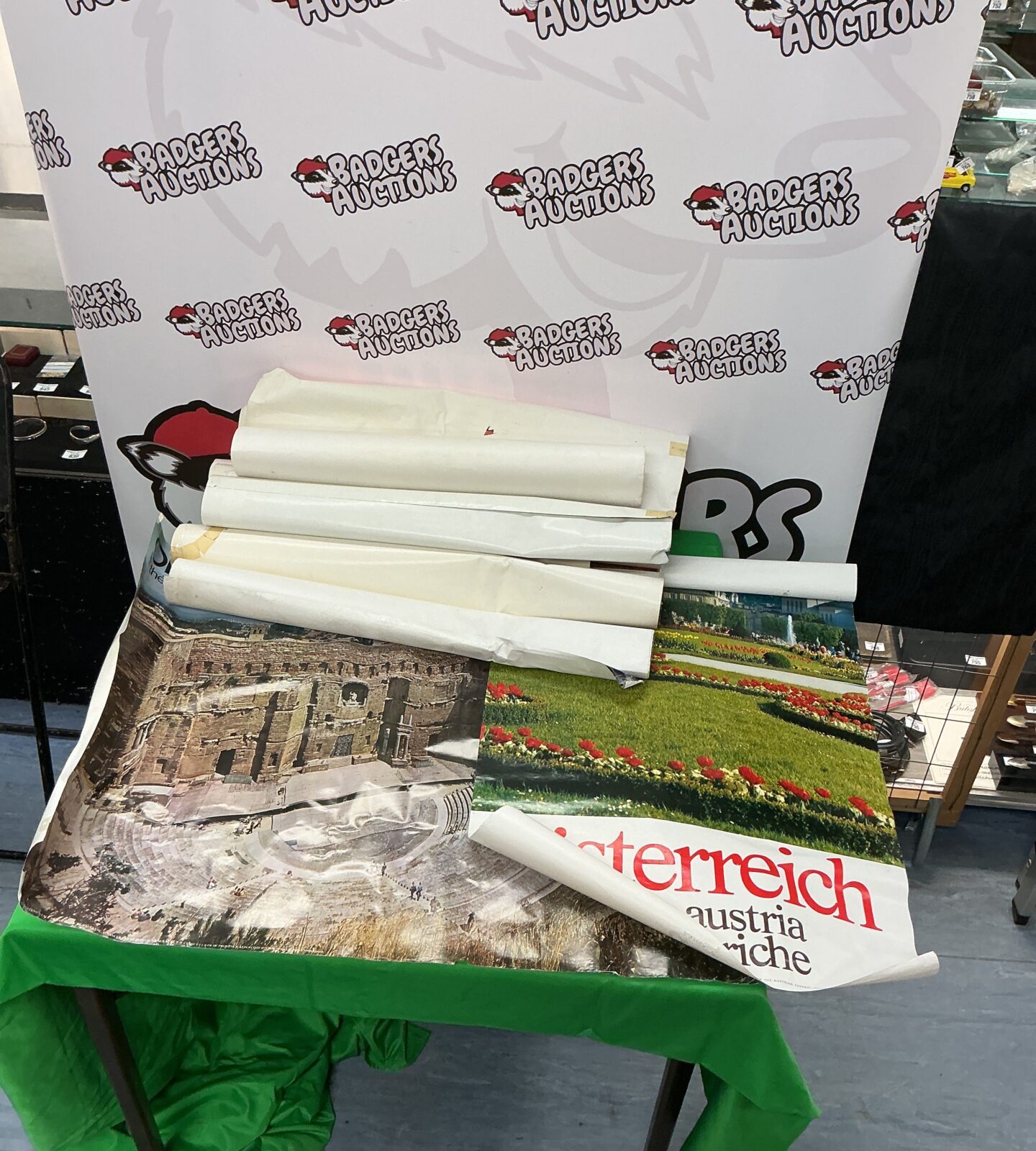 Quantity of regional posters – Badgers Auctions
