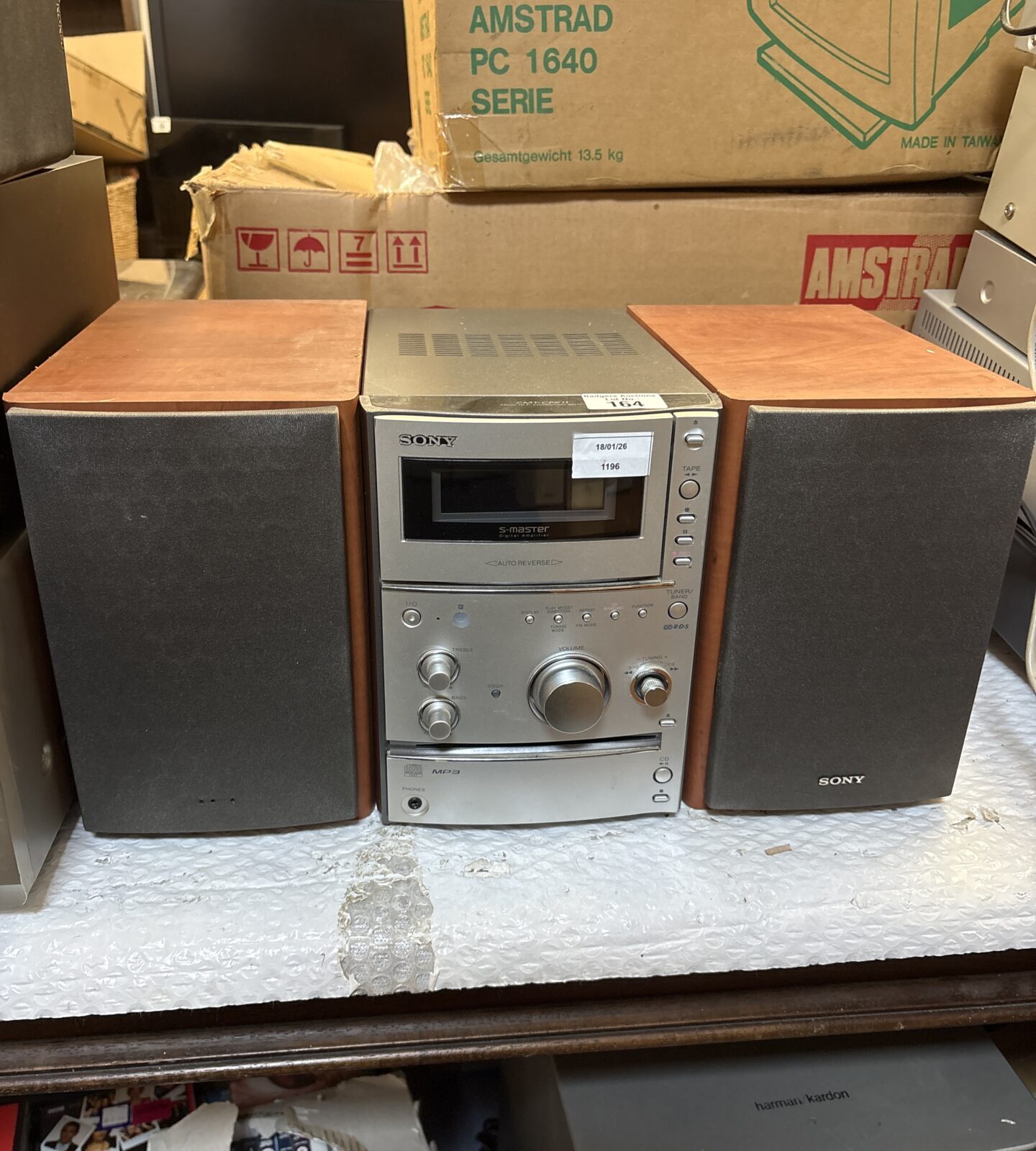 Sony S – master digital amplifier with speakers – Badgers Auctions