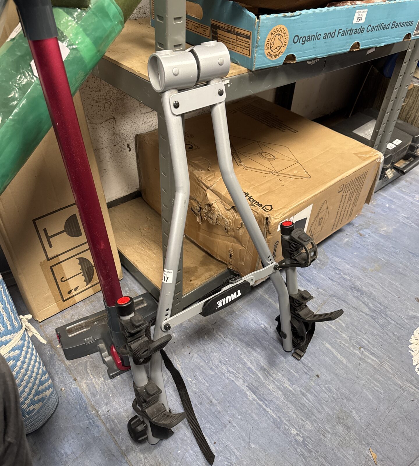 Thule two cycle tow ball type car cycle rack – Badgers Auctions