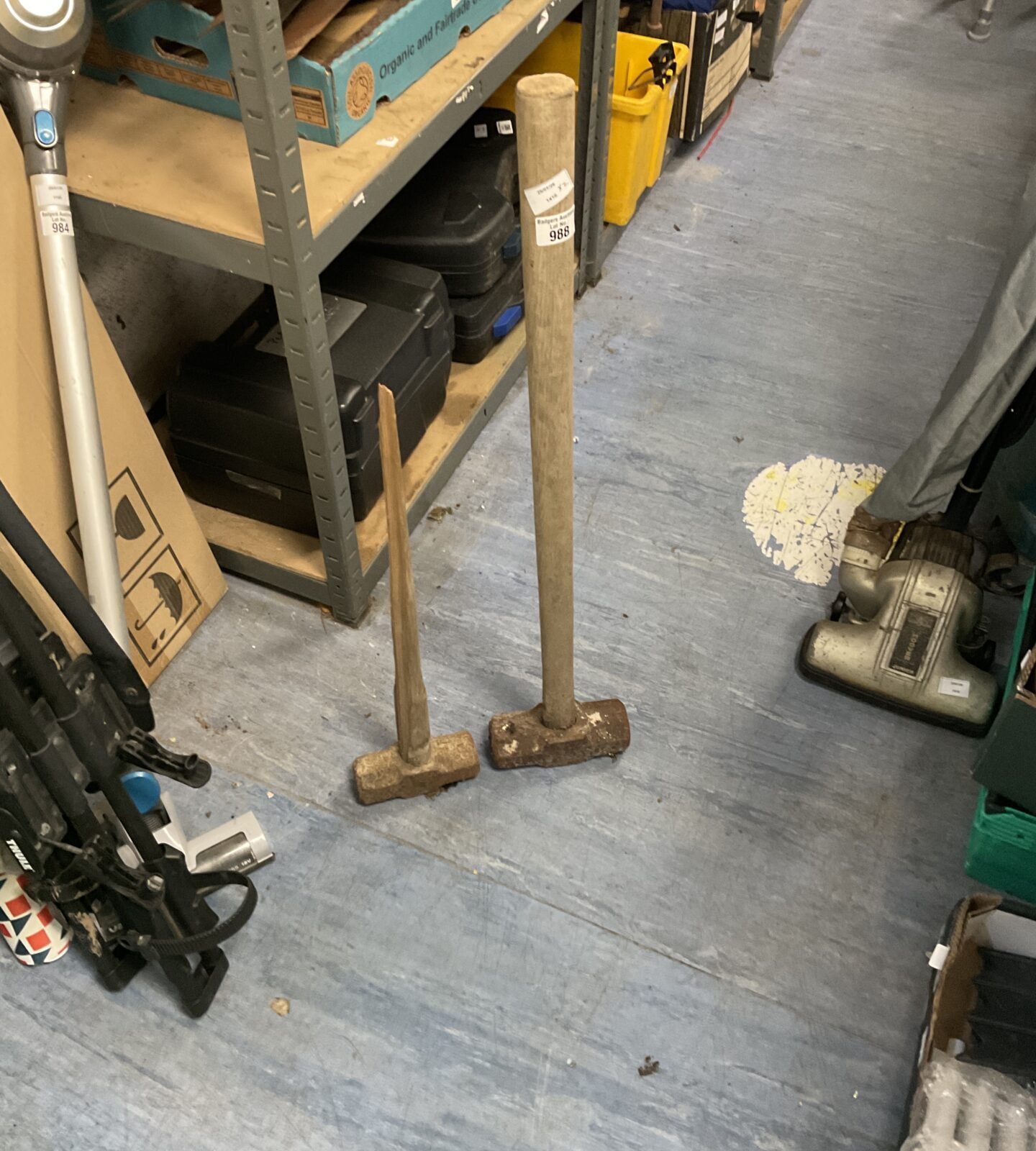 Two Vintage sledge hammer – one has broken handle – Badgers Auctions