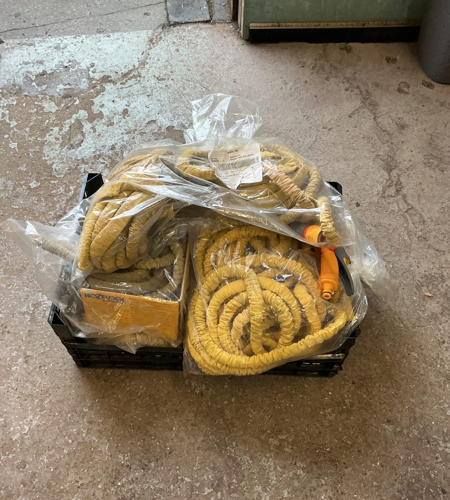 Quantity of super hoses – Badgers Auctions