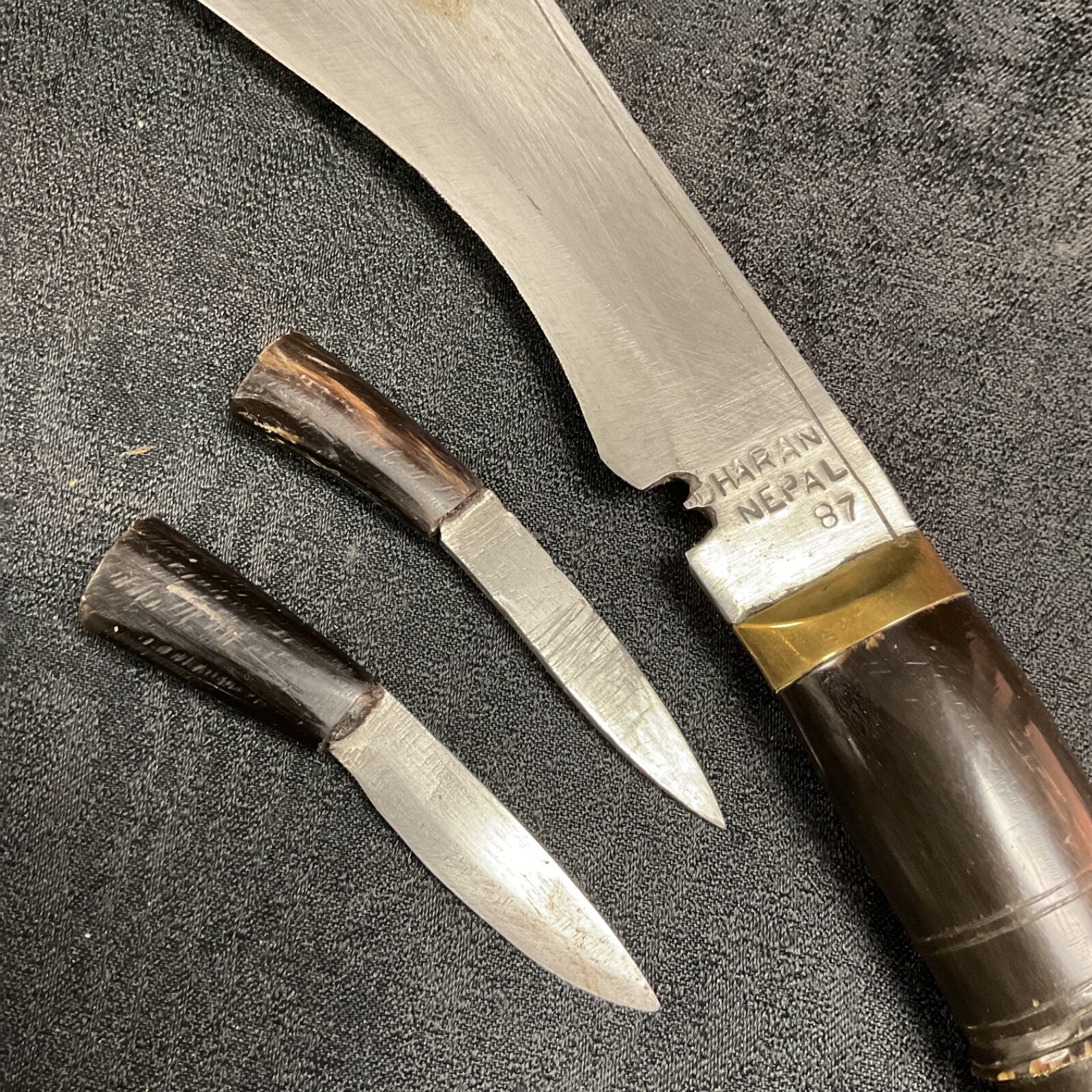 Dhran Nepal 87 stamped kukhri – Badgers Auctions