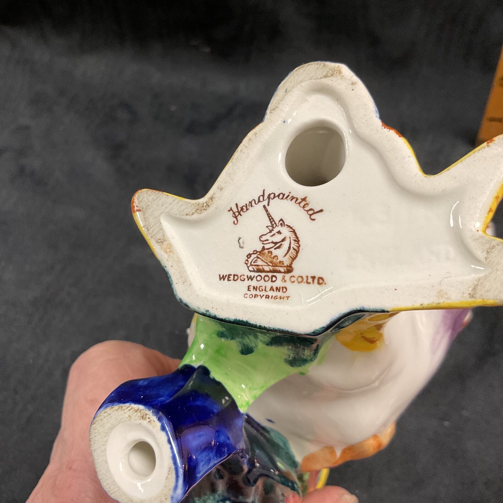 handpainted Wedgewood and co Limited Cockrell – Badgers Auctions